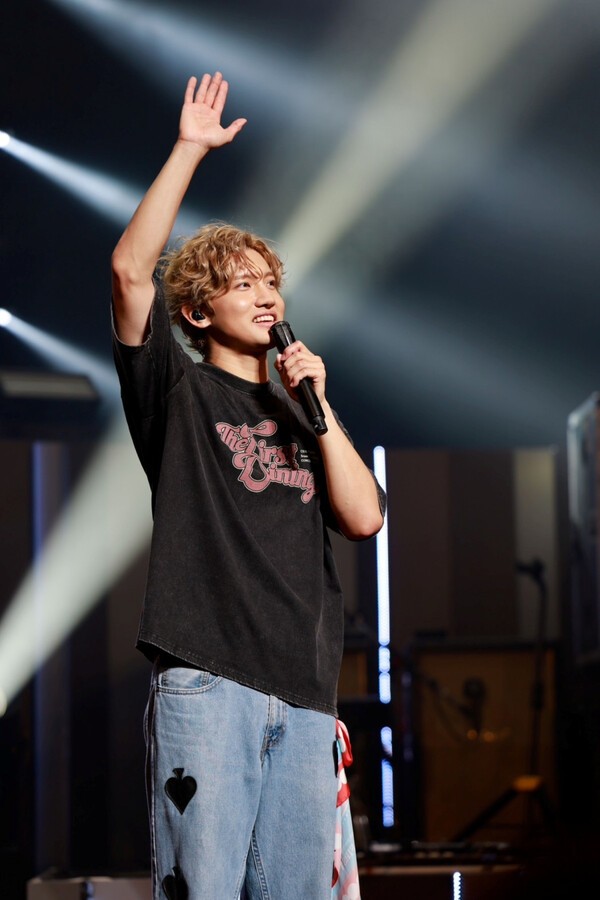 동방신기 '최강창민', 첫 일본 솔로 투어 도쿄 개막… 21년 동행의 또 다른 시작